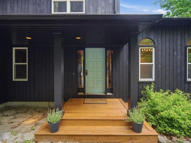 48 Birch Bluff Rd, Montgomery, MA 01085