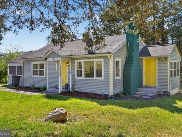 48 Bowman Ln, Fort Valley, VA 22652
