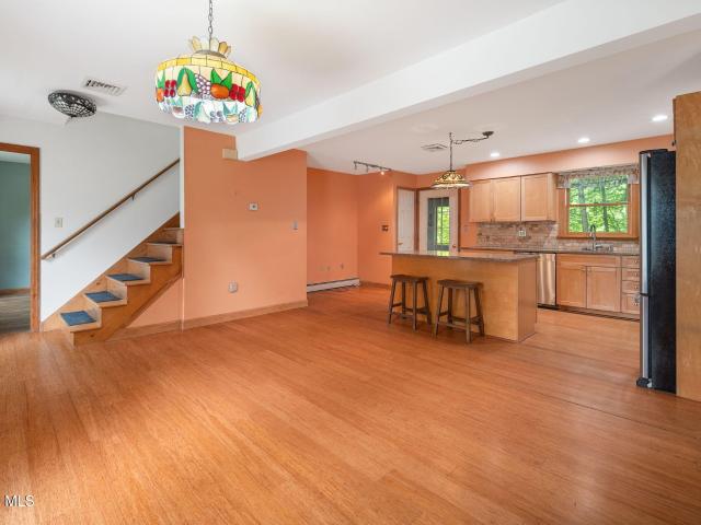 48 Castleberry Drive