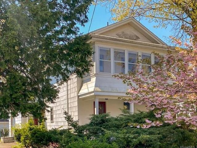 48 Clark St #2F, New Haven, CT 06511