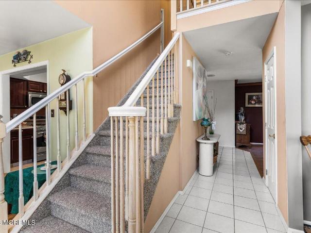 48 Diamond Lane