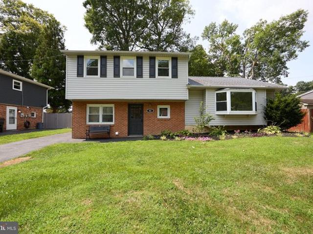 48 E Cherokee Dr, Newark, DE 19713