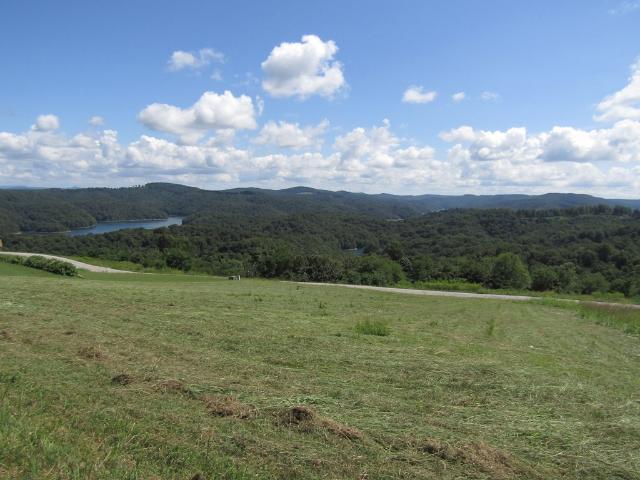 48 E. Swan Ridge Rd