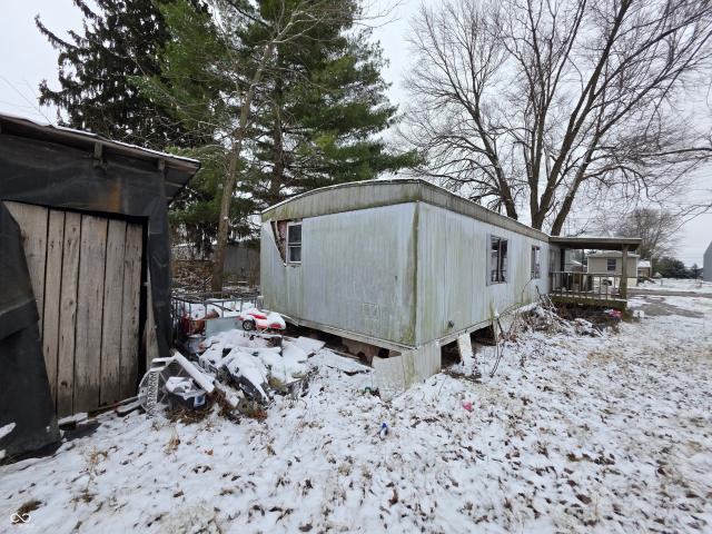 48 E Scott Street