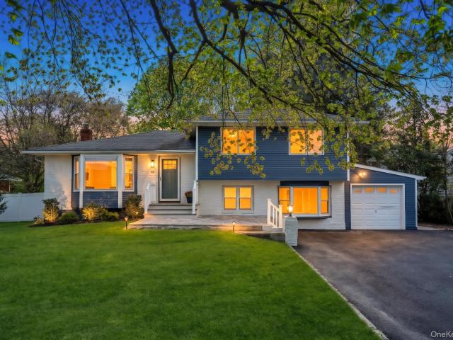 48 Earl Rd, Melville, NY 11747 | MLS #992217 | Compass