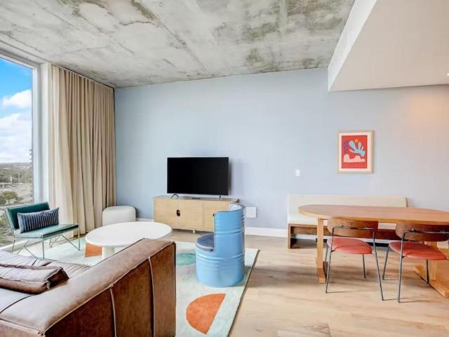 48 East Ave # 1104