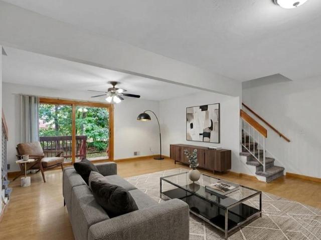 48 Ellen Heath Drive