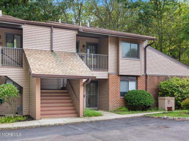 48 Ellsworth Court