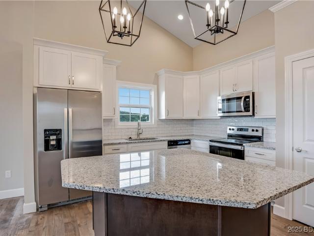 48 Enclaves Ln, Lake Ozark, MO 65049 | MLS #3582 | Compass