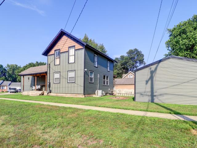 48 Ferry Street