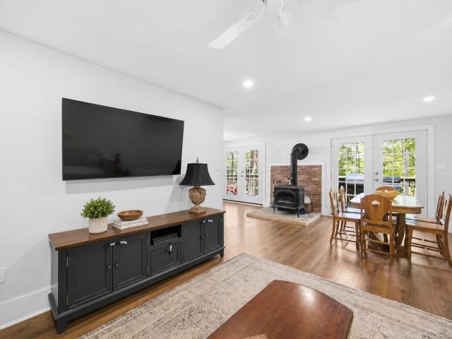 48 Forest Hill Road