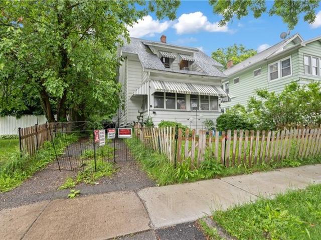 48 Garnet St, Rochester, NY 14609