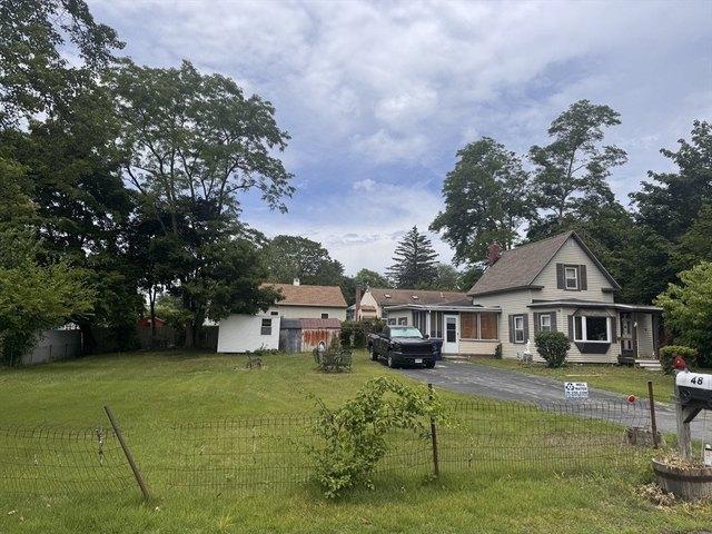 48 Grant St, Dracut, MA 01826