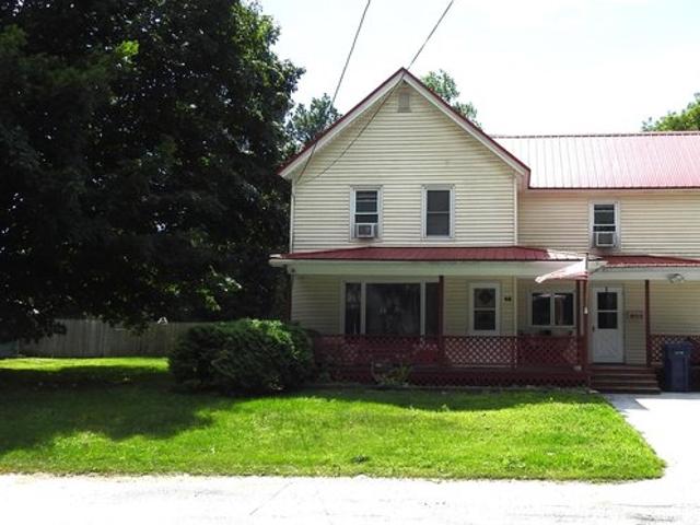 48 Greenwich St, Swanton, VT 05488