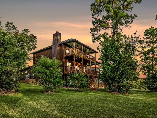 48 Hillsborough Drive