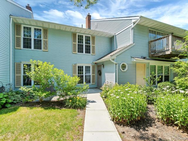 48 Homestead Village Drive