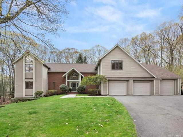 48 Hunter's Crossing, Burlington, CT 06013