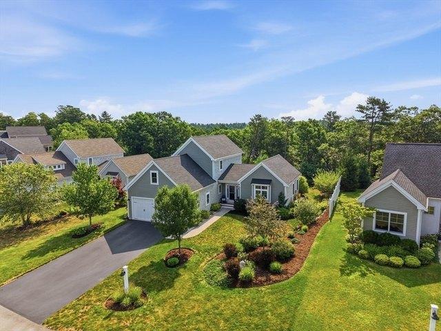48 Inkberry Ln, Plymouth, MA 02360