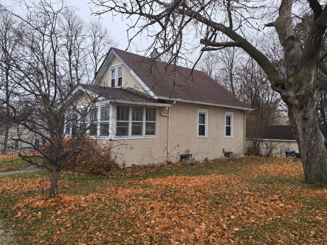 48 Jessamine Avenue E
