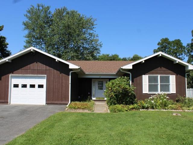 48 Joyce Ave, Morrisonville, NY 12962