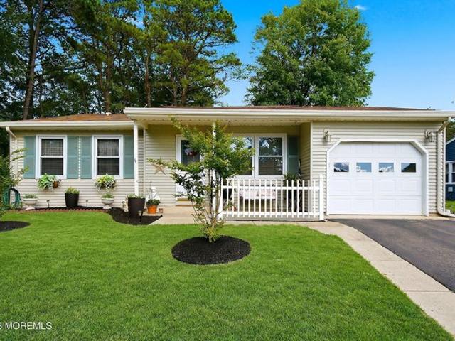 48 Keene St Unit 72, Whiting, NJ 08759