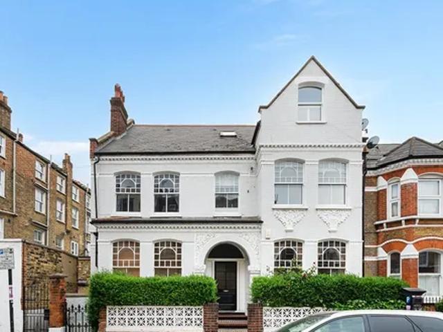 48 Lavender Gardens, London, SW11 1DN, United Kingdom | 1 bed apartment for rent #167618079 | Rentberry