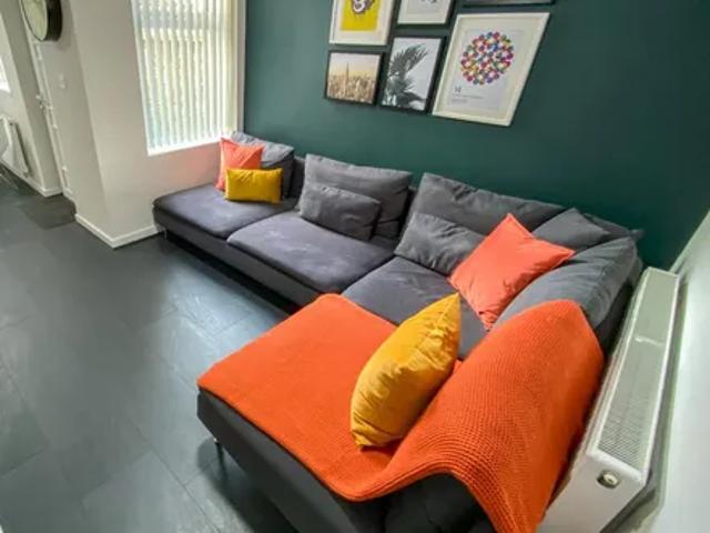 48 Leopold Road, Liverpool, L7 8SR, United Kingdom | 6 bed house for rent #134706403 | Rentberry