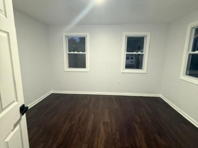 48 Linden Ave