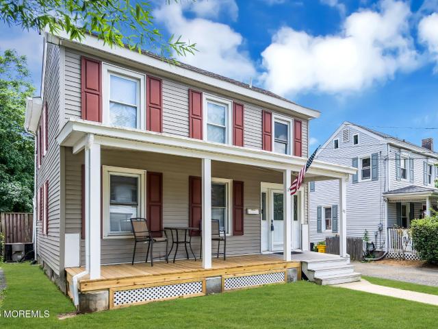 48 Linden Place