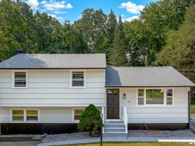 48 Manor Ln, Wolcott, CT 06716