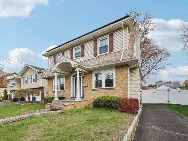 48 Marinus St