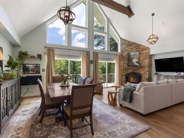 48 Mountain Brook Way