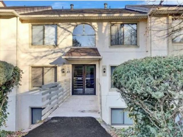 48 Muirfield Dr Unit E, Reading, PA 19607