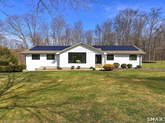 48 Nancy Dr, Monroe, CT 06468