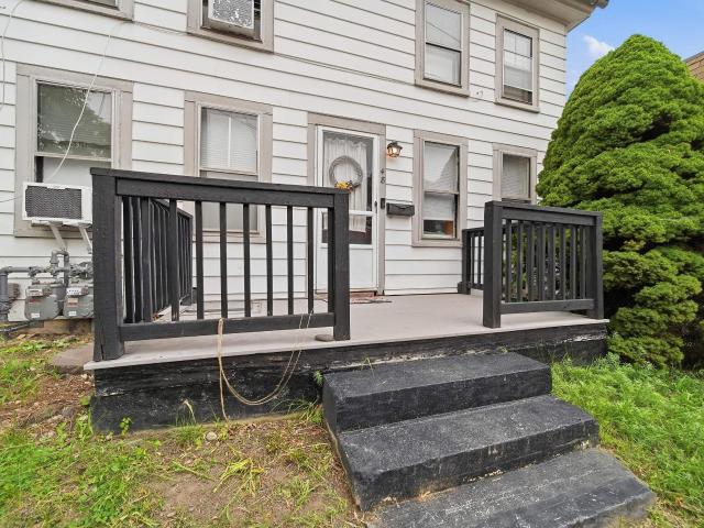 48 New York Street