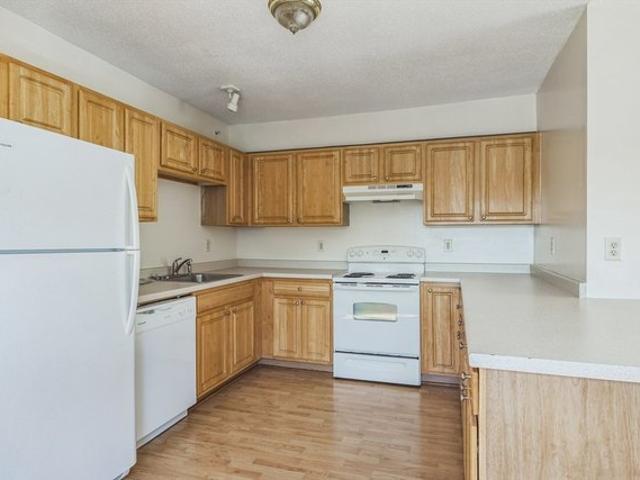 48 North St Apt 8, Ware, MA 01082