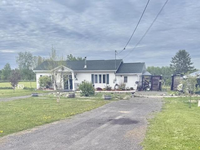 48 Notre Dame Rd, Grand Isle, ME 04746
