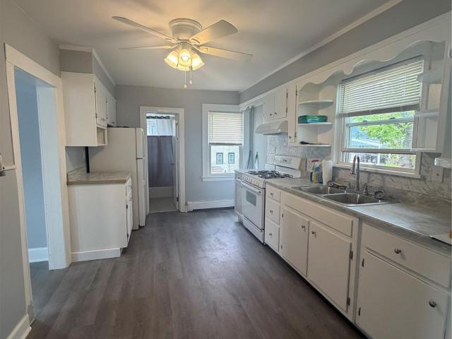 48 Oakland Ave, Harrison, NY 10528 | MLS #988114