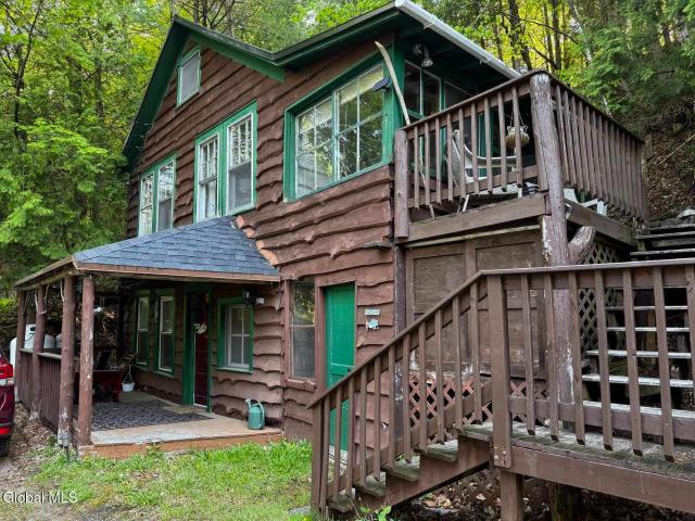 48 Old Lake Colby Road