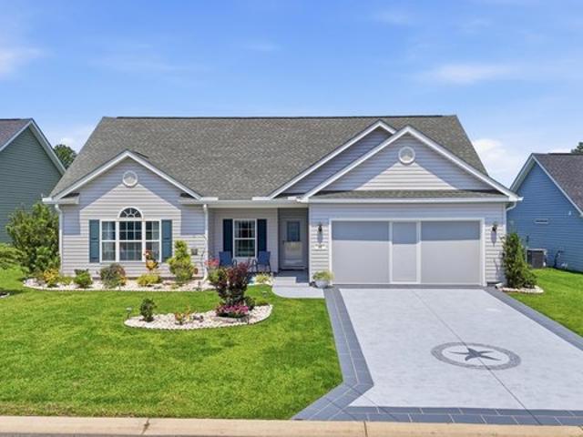 48 Palmetto Green Dr, Longs, SC 29568