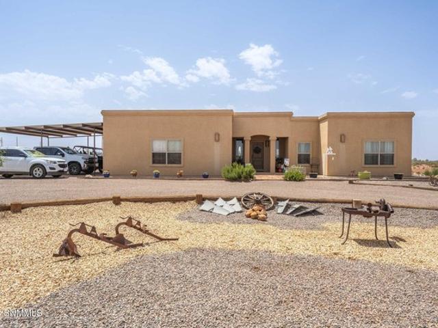 48 Poindexter Rd, Tularosa, NM 88352