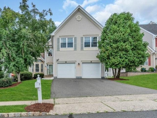 48 Plantation Rd, Readington Twp, NJ 08889