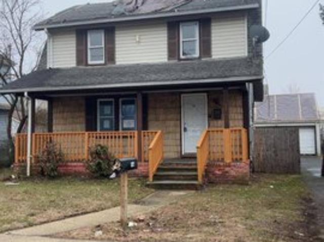 48 Pleasant Ave, Roosevelt, NY 11575