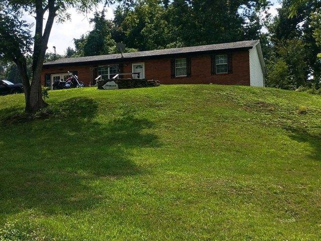 48 Pvt Dr 330 Twp Rd # 332, Ironton, OH 45638