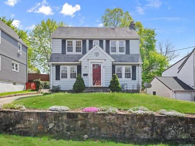 48 Raymond Terrace, Norwalk, CT 06855