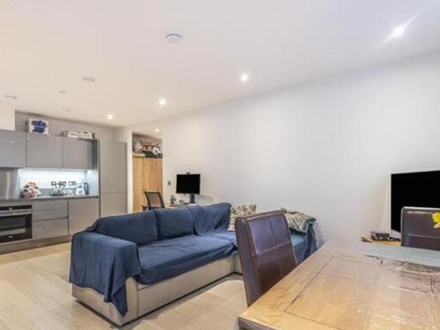 48 Reminder Lane, The Roper, Lower Riverside, 1 Bedroom Flat