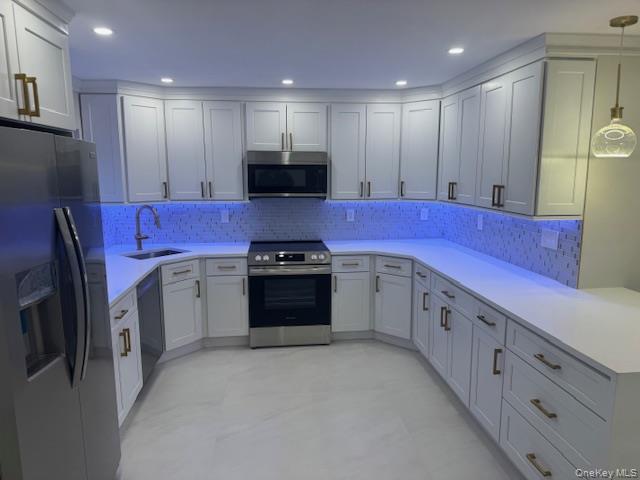 48 Ripple Lane