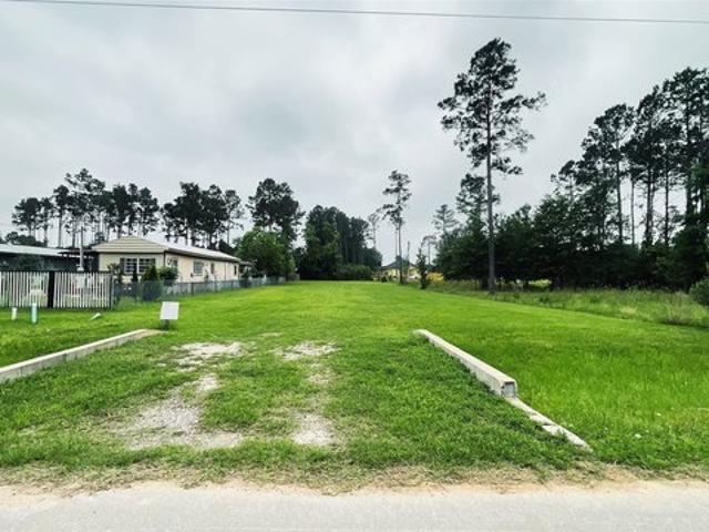 48 Road 5027, Cleveland, TX 77327