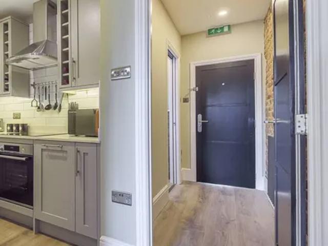 48 Rosslyn Hill | Studio apartment for rent #96506726 | Rentberry
