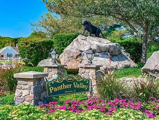 48 Sandpiper Dr, Allamuchy Township, NJ 07840